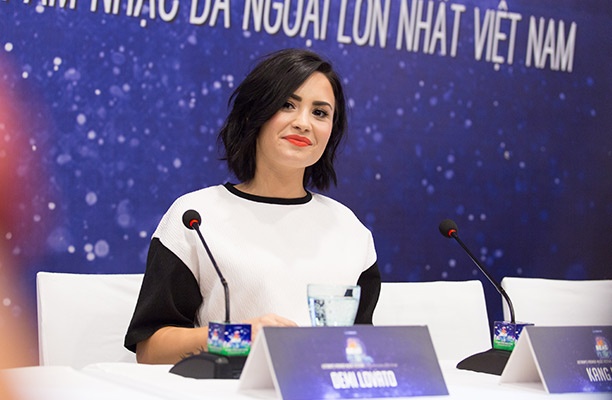 9 Christian Celebrities Who Are Changing Show Business