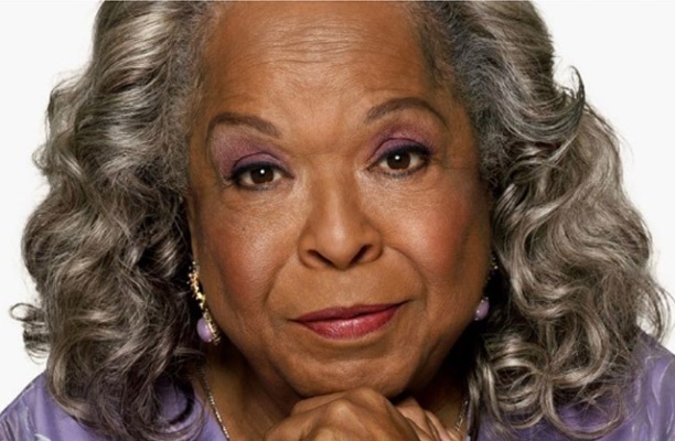 7 Things You Didn't Realize About Della Reese (1931-2017)