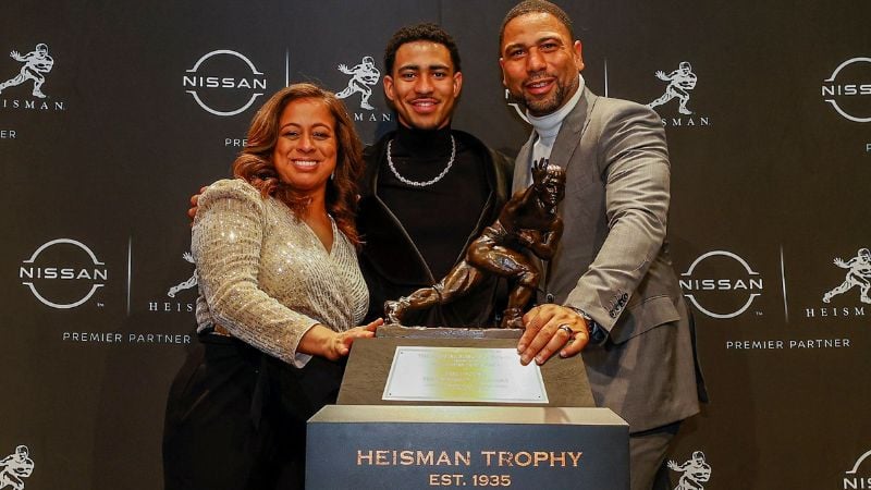 Alabama Quarterback Bryce Young Credits God for His Success on the ...