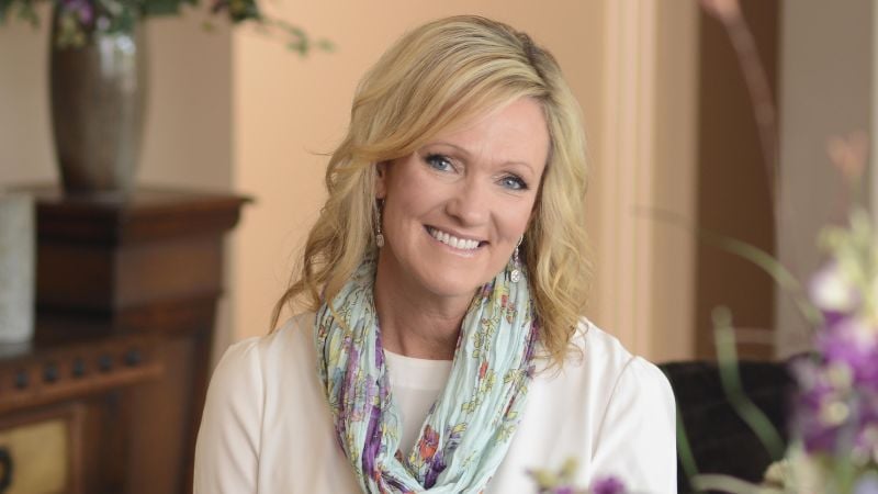 Get Ready for 'A Thousand Tomorrows:' Read More of Karen Kingsbury's ...