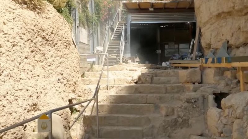 Walk Where Jesus Walked: Archeologists Discover Ancient Pilgrimage Road ...